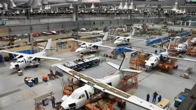 Společnost Aircraft Industries – LET Kunovice se opět vrací do českého ...