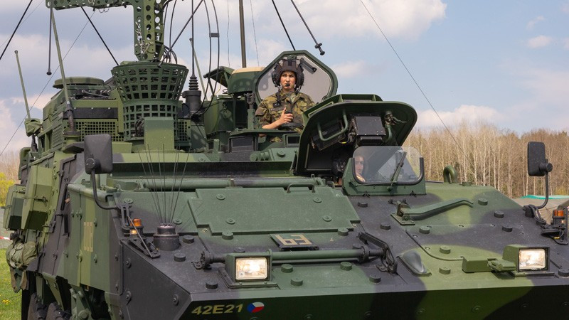 Ženy jsou neoddělitelnou součástí armády. Jejich zájem o službu v ...