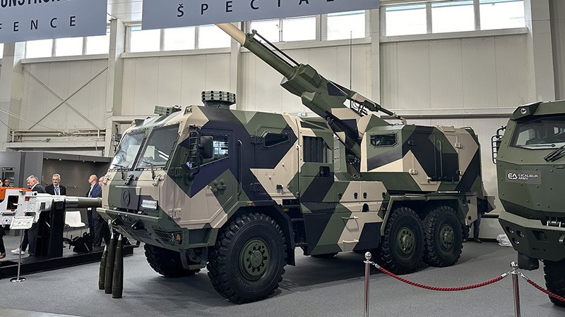 Slovenský resort obrany čeká zajímavý podzim, na stole jsou další dva ...